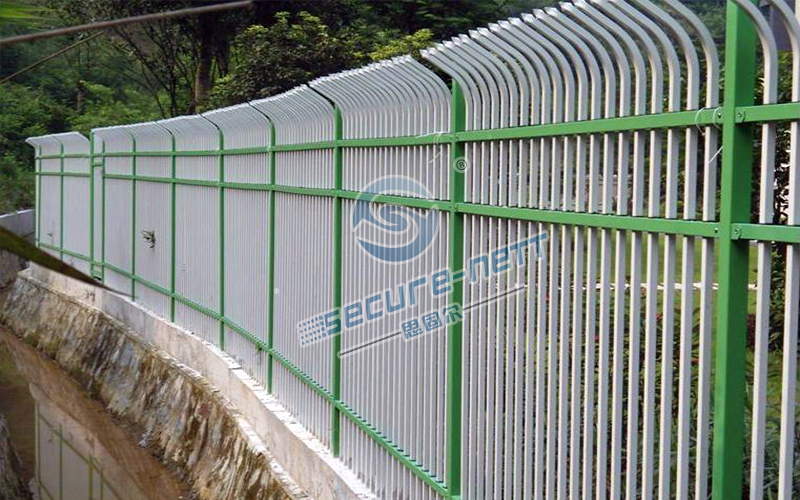 Top level Extension arms zinc steel fence Arm at china.